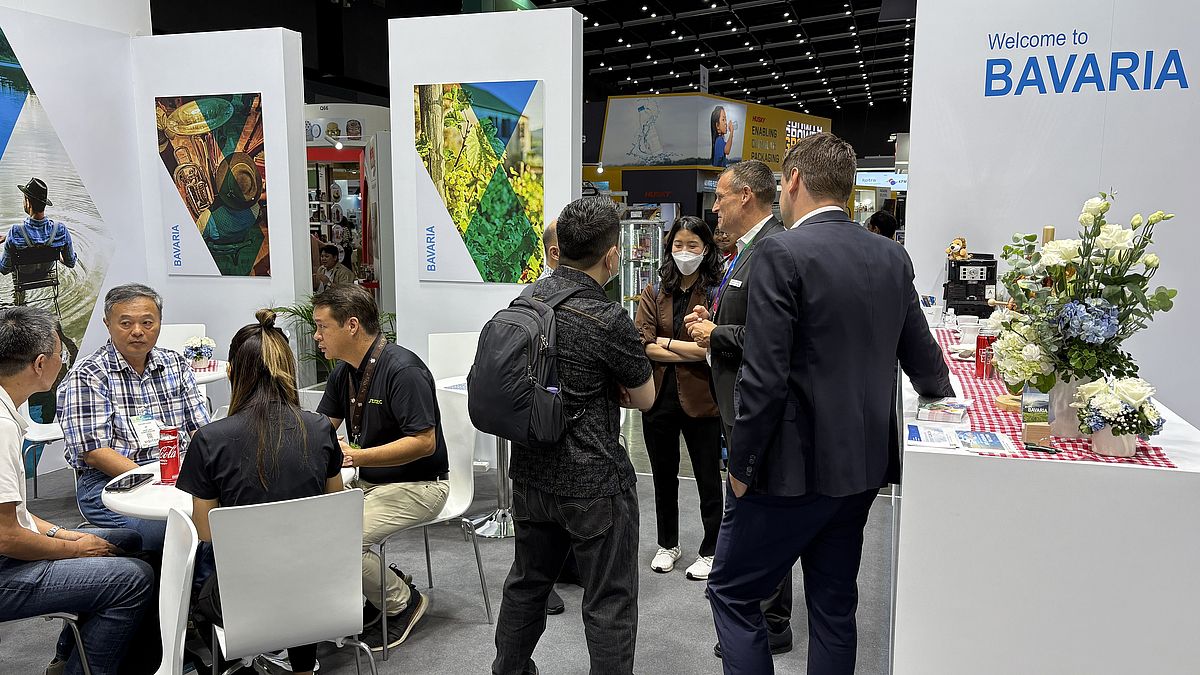 Sichern Sie sich Ihren Platz auf Messen weltweit für den bayerischen ...
