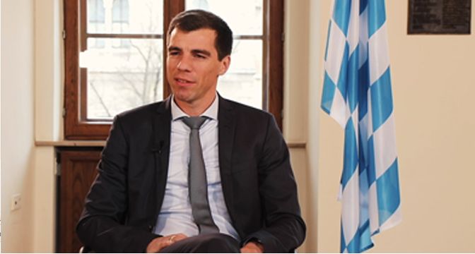 Exportmarkt Kanada: Video-Interview mit Benjamin Emans - Bayern ...